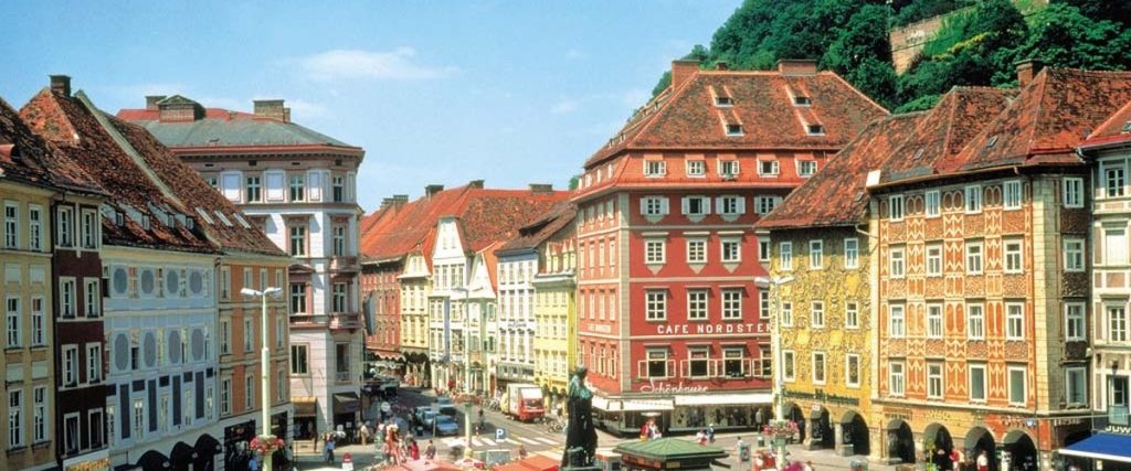 Visit The City of Graz – Historic Center and Schloss Eggenberg