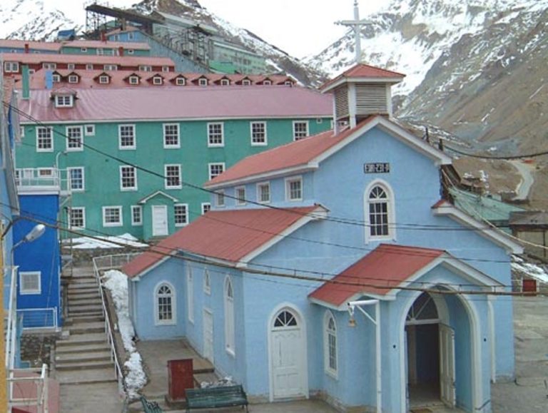 Sewell Mining Town - UNESCO World Heritage Site Of Chile